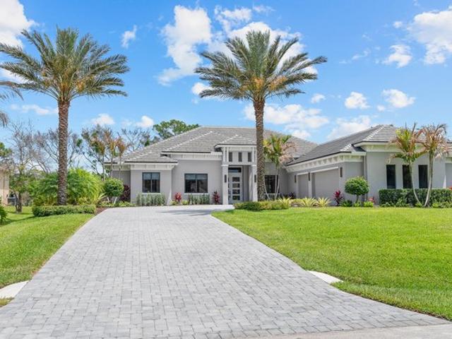 10475 SW Lands End Pl, Palm City, FL 34990