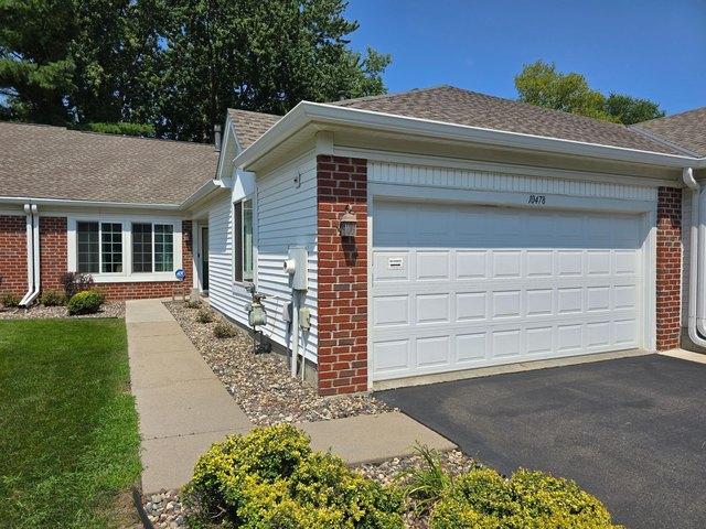 10478 Bay View Ln, Woodbury, MN 55129