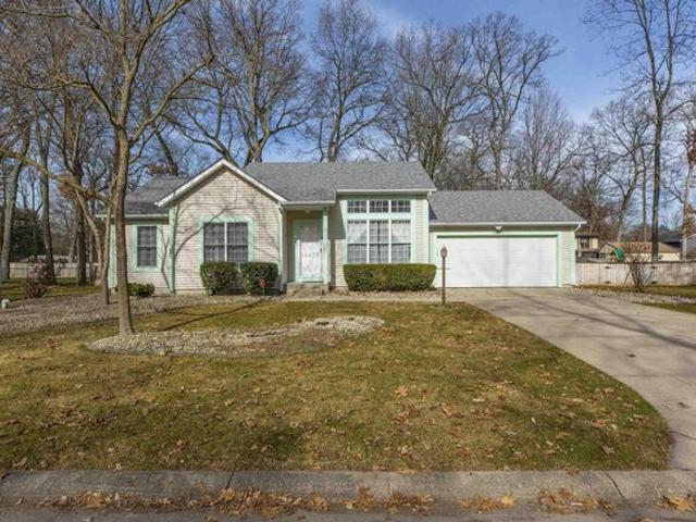10479 Patricia Church Dr, Granger, IN 46530