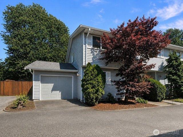 1047 Adelia St, Blaine, WA 98230