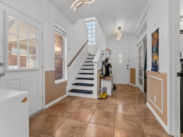 1047 Giberson Way
