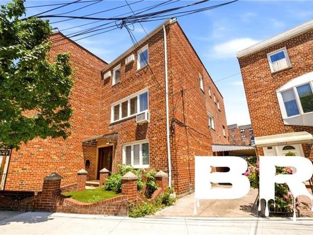 1047 Gravesend Neck Rd, Brooklyn, NY 11229
