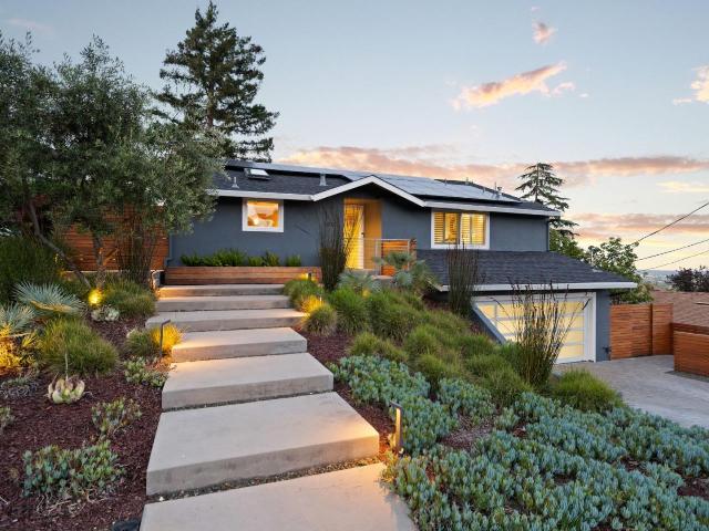 1047 Hewitt Drive