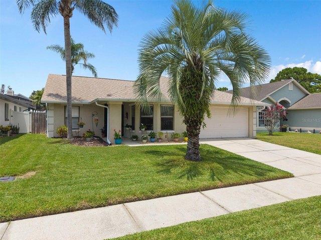 1047 Hornbeam St, Oviedo, FL 32765
