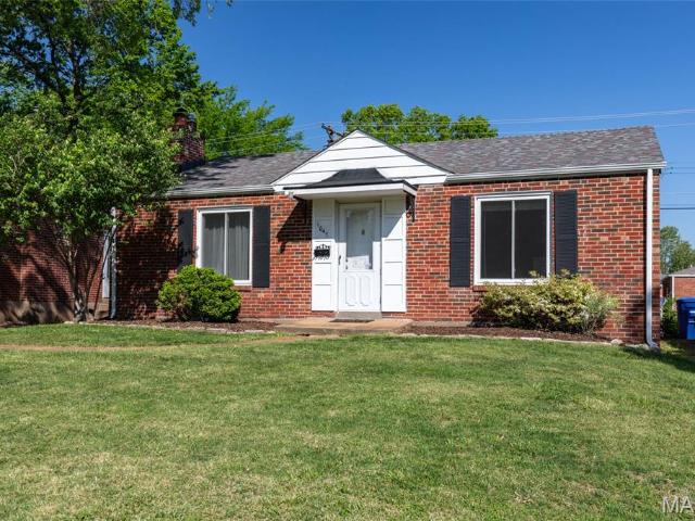 1047 Raisher Dr, St. Louis, MO 63130 | MLS #26011
