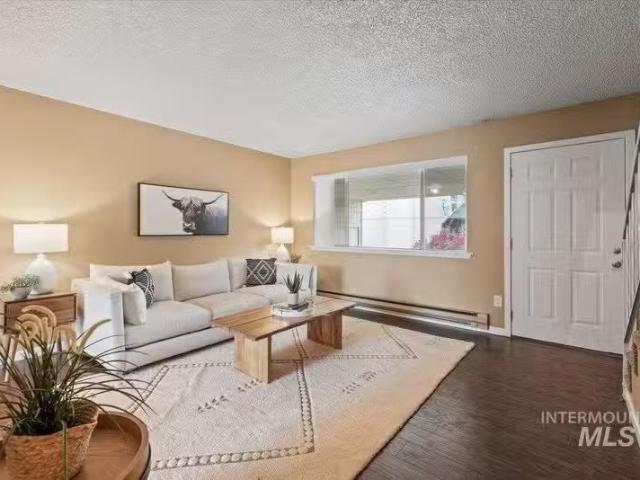 1047 S. Abbey Ln. Boise, ID 83705 645930495