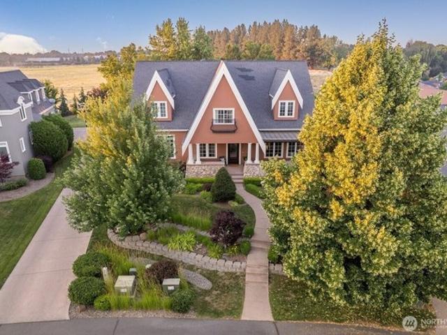 1047 SE Crestlane Dr, College Place, WA 99324