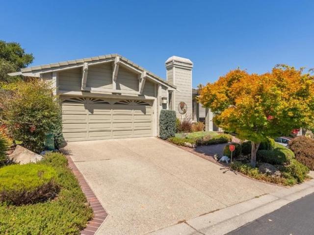 10483 Fairway Ln, Carmel, CA 93923