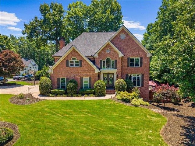 10480 Tuxford Dr, Alpharetta, GA 30022