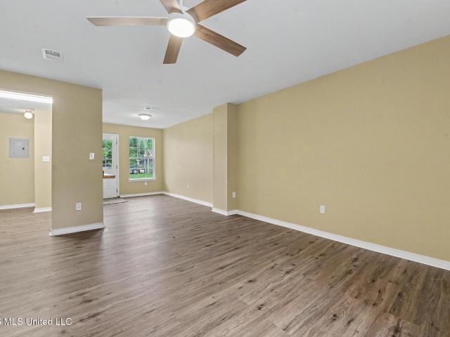 10481 Cal Lane