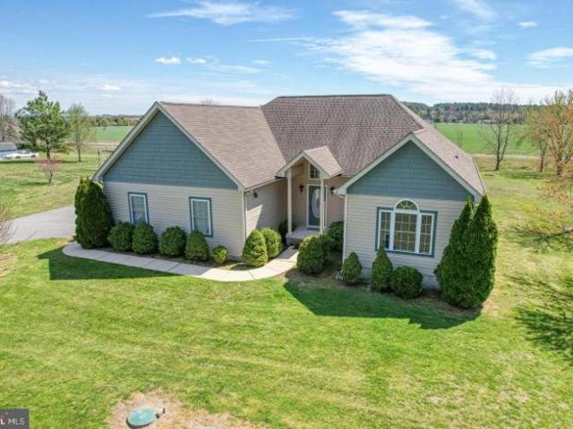 10484 Fox Glen Dr, Bridgeville, DE 19933