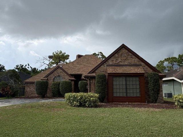 10484 Longwood Dr, Seminole, FL 33777