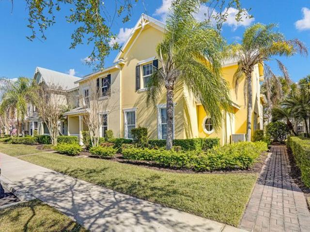 10484 SW Westlawn Blvd, Port Saint Lucie, FL 34987