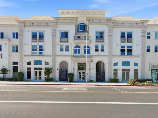 1048 Monroe Street 307