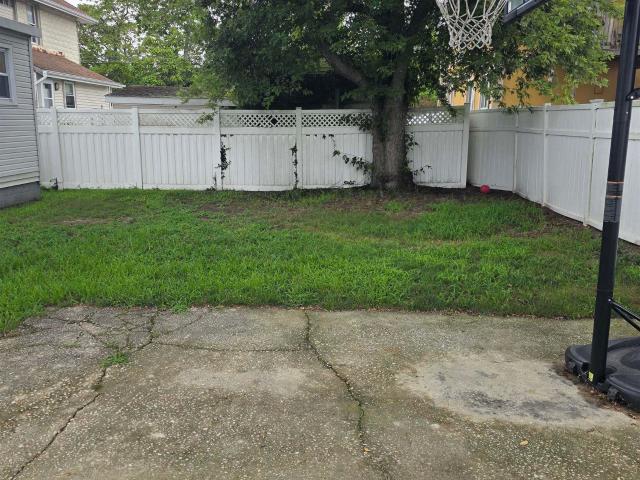 1048 N Main Street