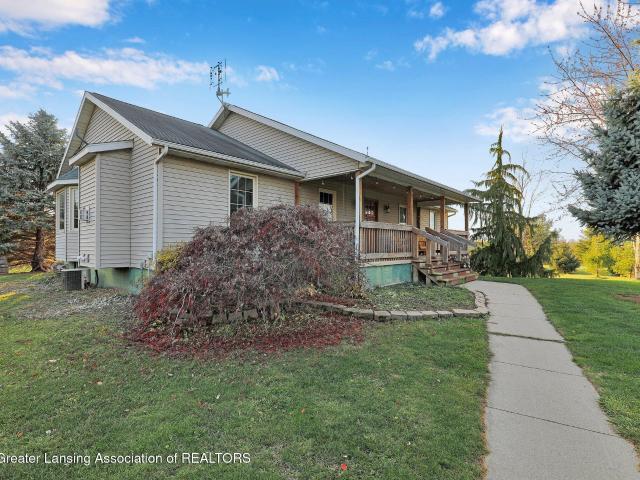 1048 Avery Road