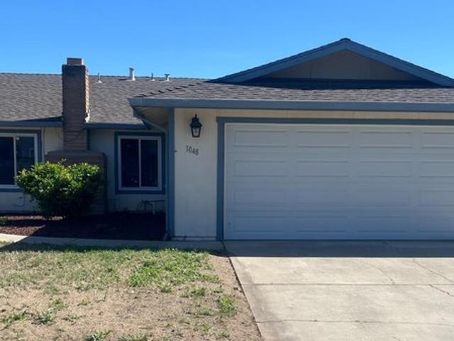 1048 Aspen Dr, Manteca, CA 95336