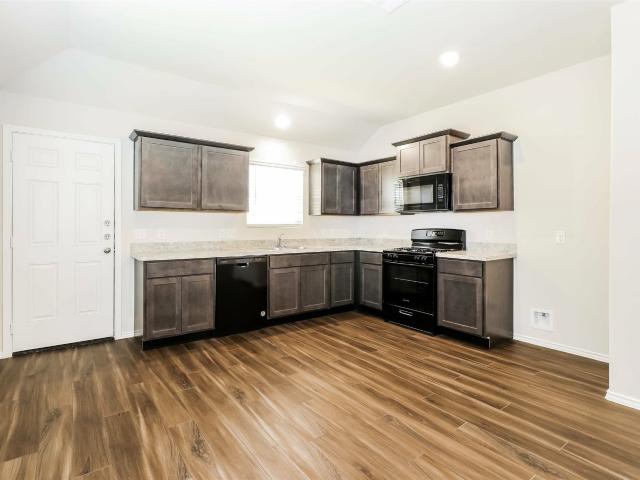 1048 Burkes Ridge Trail