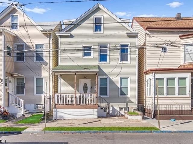 1048 E 22nd St, Paterson, NJ 07513