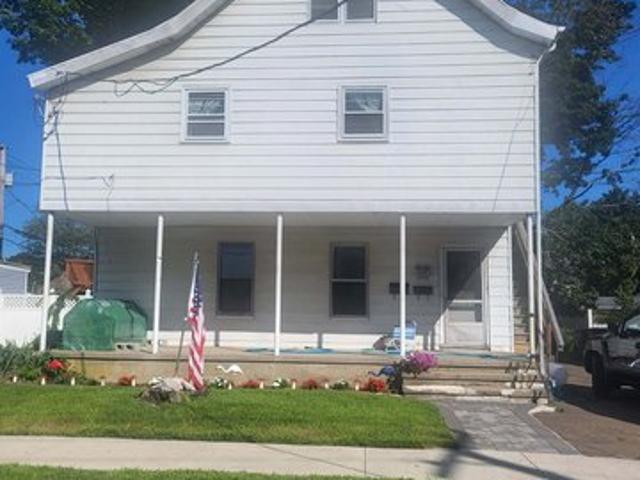 1048 E Broadway, Milford, CT 06460