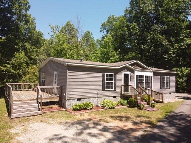1048 Robin Hood Dr, Murrayville, GA 30564