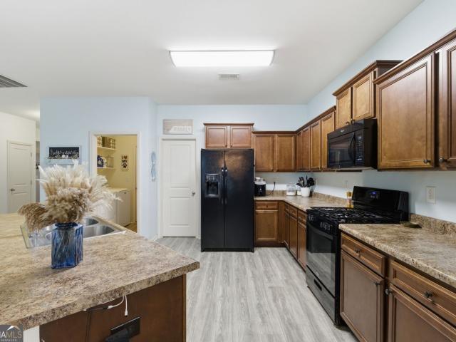 1048 Sutherland Drive