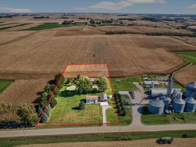1048 th Ave NE, Rochester, MN 55906