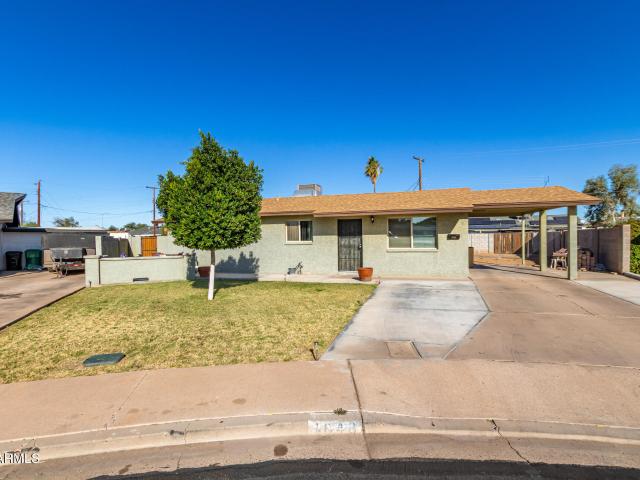 1048 W Heather Dr, Mesa, AZ 85201 | MLS #6978 | Compass