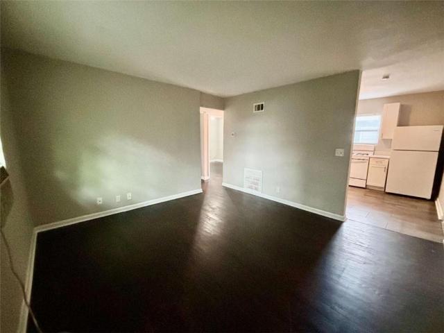 1048 Washington Street 2