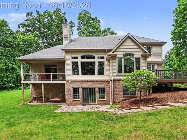 10490 Deer Ridge Trail