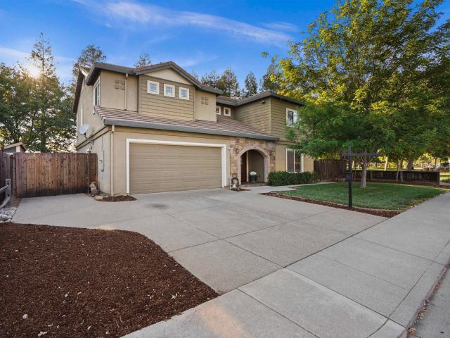 1049 Meadowgate Way