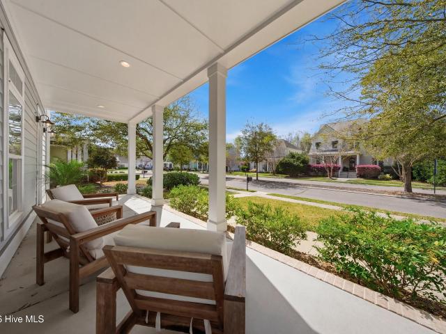 1049 Anchors Bend Way