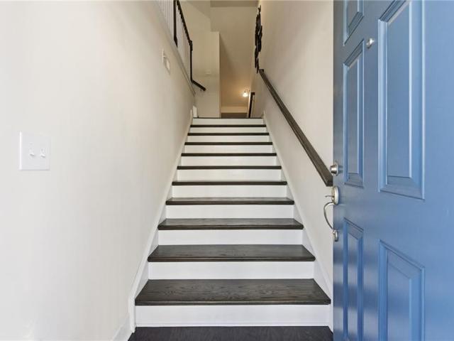 1049 Caruso Drive