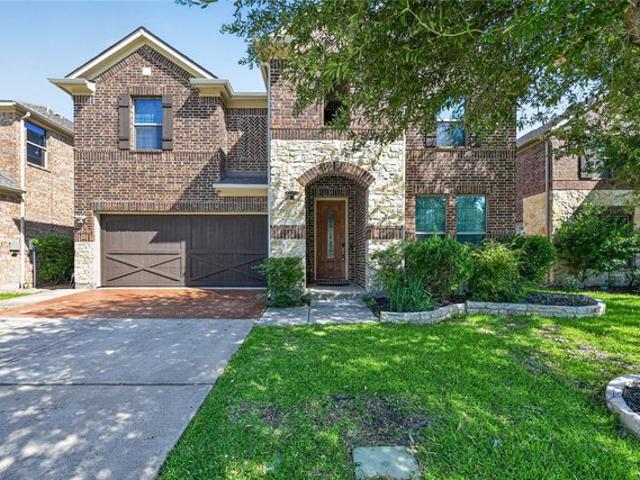 1049 Chickasaw Dr, Carrollton, TX 75010