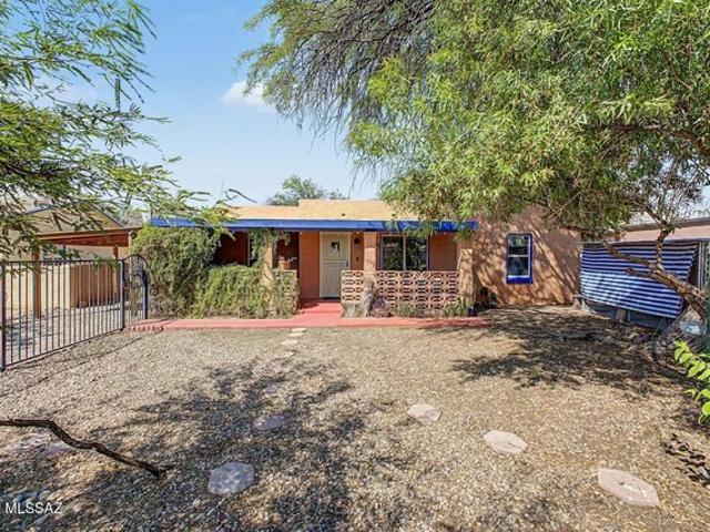 1049 E West Circle Dr, Tucson, AZ 85719