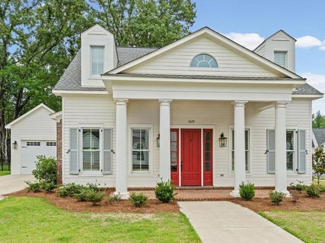1049 Fieldstone Ln, Oxford, MS 38655