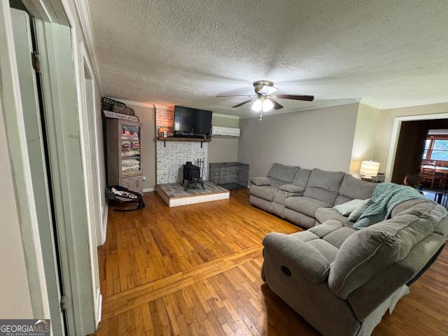 1049 Prior Station Road