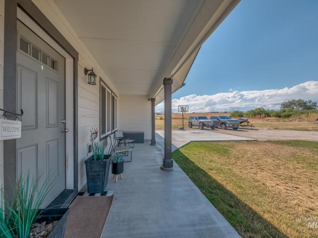 1049 Price Road