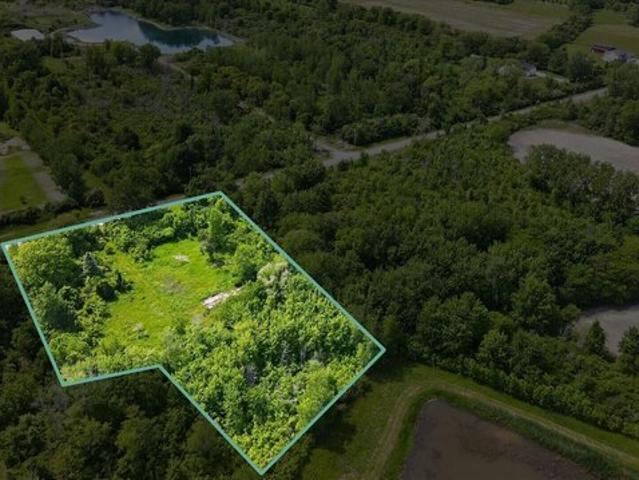 1049 S Englebeck Rd, Marblehead, OH 43440