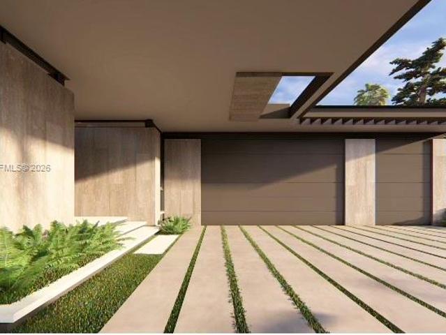 1049 S Southlake Dr, Hollywood, FL 33019 | Compass