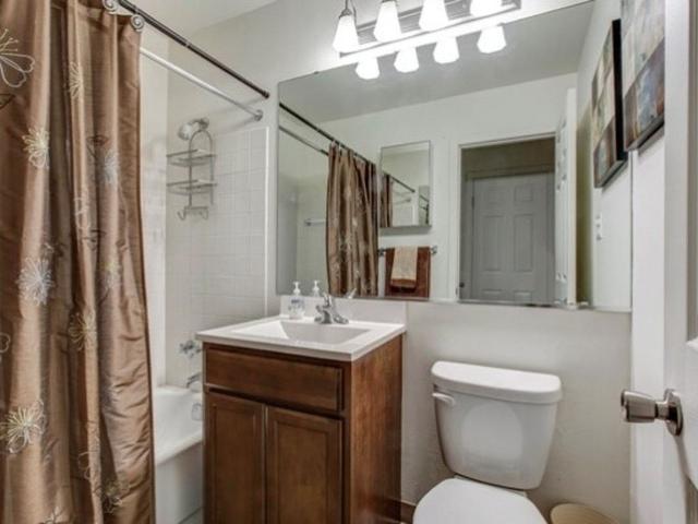 1049 S. Westmore Meyers Rd 1 Bedroom Apartment for Rent at 1049 Westmore Meyers Rd, Lombard, IL 60148