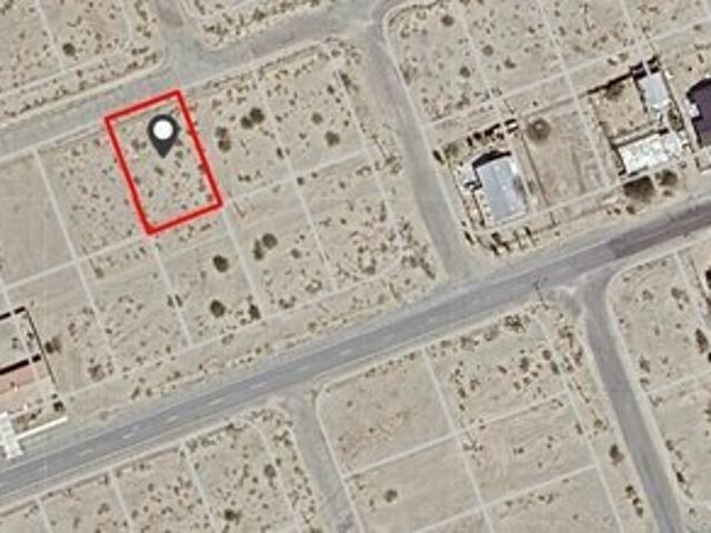 1049 Sea Shore Ave, Thermal, CA 92274