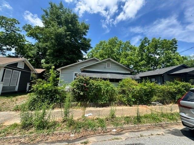 1049 Smith St SW, Atlanta, GA 30310