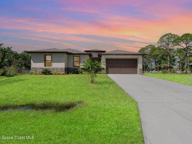 1049 Towhlen St SE, Palm Bay, FL 32909 | MLS #1074