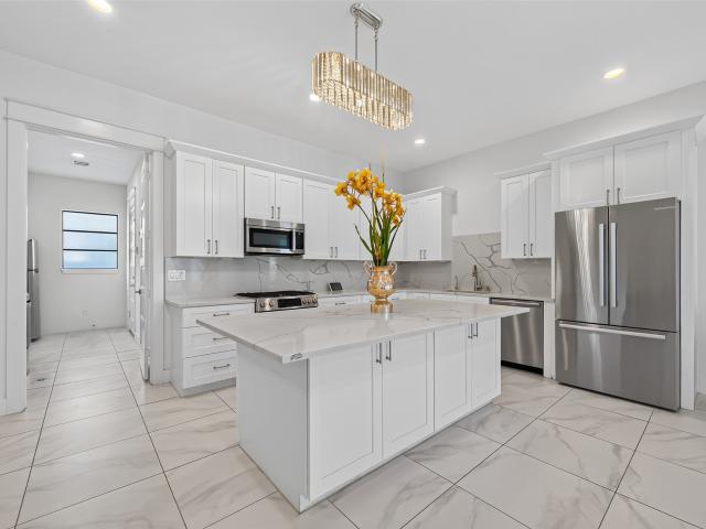 10403 Anchorage Passage