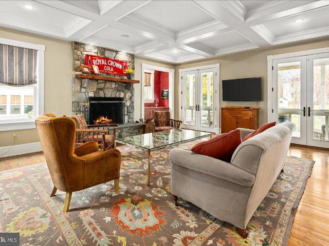 10400 Montgomery Ave, Kensington, MD 20895 | MLS #MDMC2226