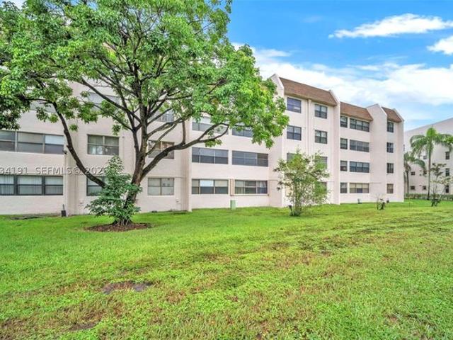 10400 NW 30th Ct Apt 305, Sunrise, FL 33322