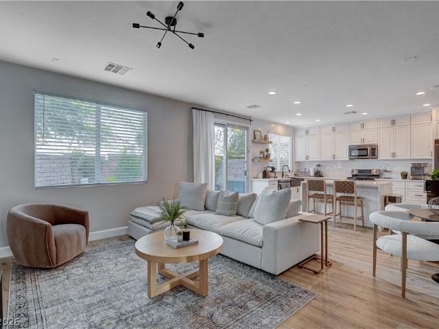 10400 Raining Sky St, Las Vegas, NV 89178 | MLS #2756