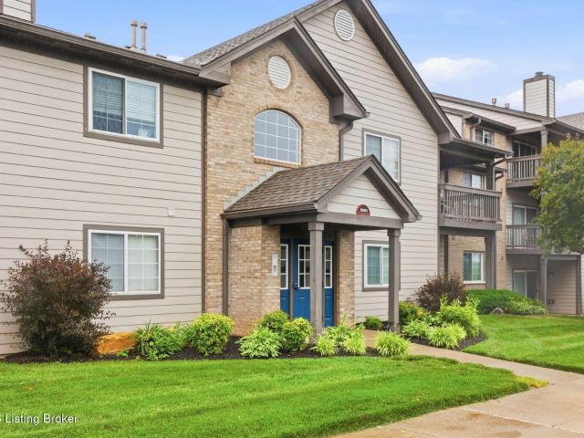 10401 Trotters Pointe Dr APT 202
