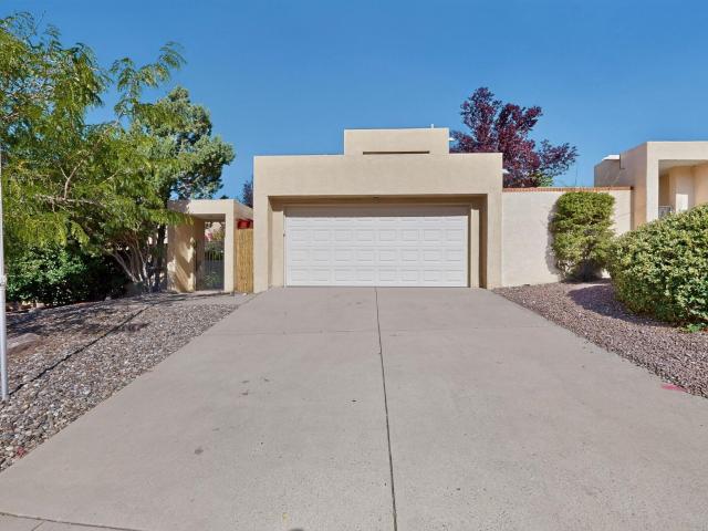 10401 Camino Del Oso NE